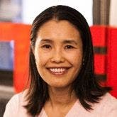 Lisa Bu, libros que abren la mente, conferencia en TED