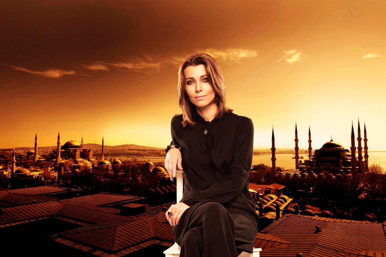 Las políticas de la ficción, Conferencia de Elif Shafak